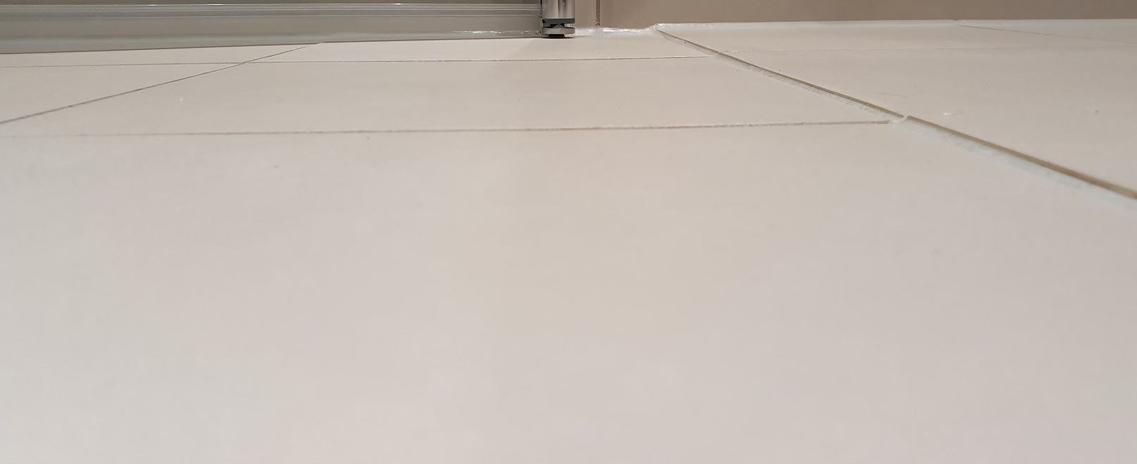 Problemer med fall i dusj i ny leilighet - ByggeBolig