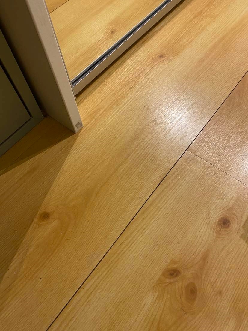 To forskjellige gulv i leiligheten - ByggeBolig