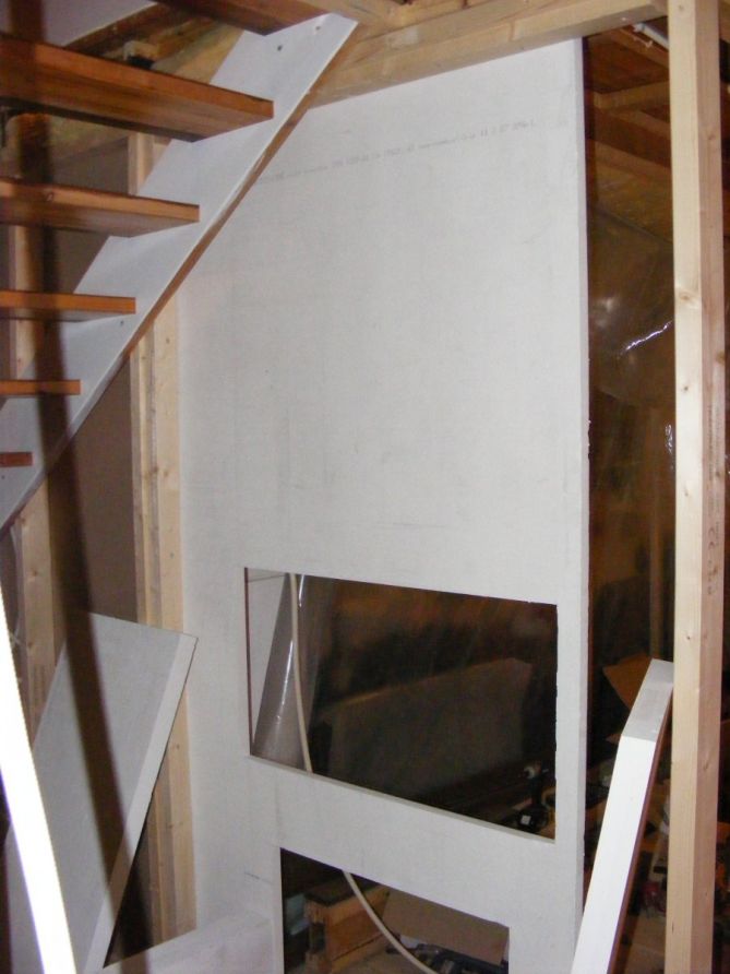 Spørsmål rundt montering av peisinnsats. Avstand til himling, lufting ...