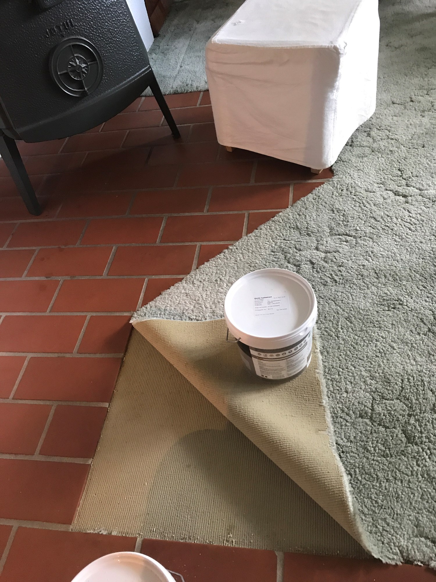 Legge gulv over fliser/betong/teppe - ByggeBolig