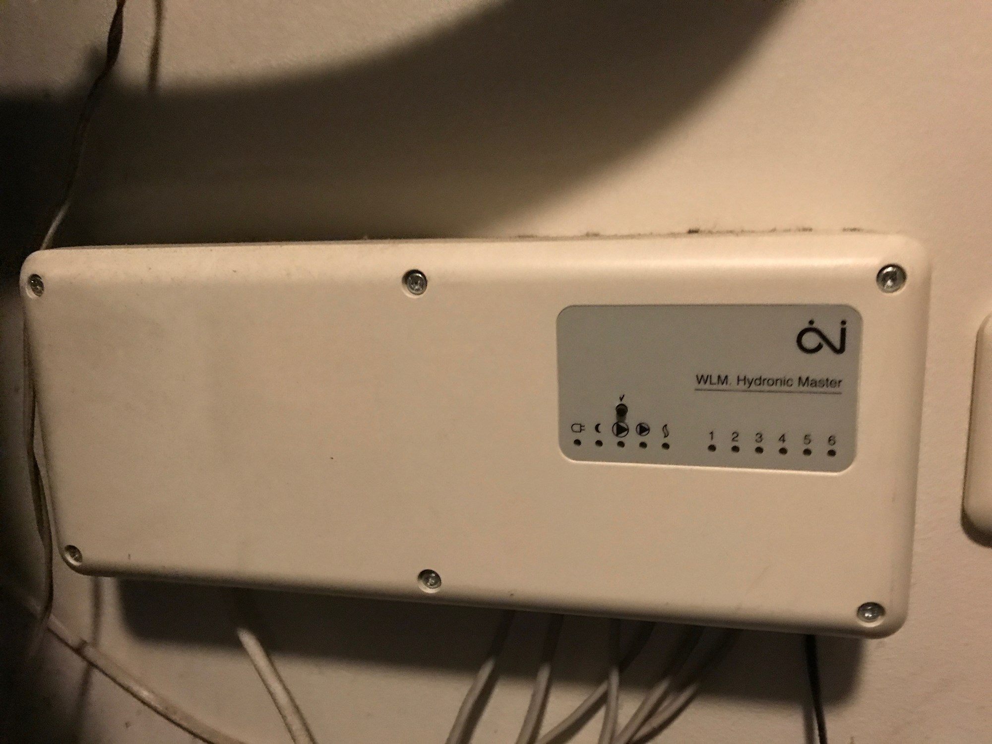 "WLM Hydronic Master" styringsboks defekt? Anbefaling for ny? Internett ...