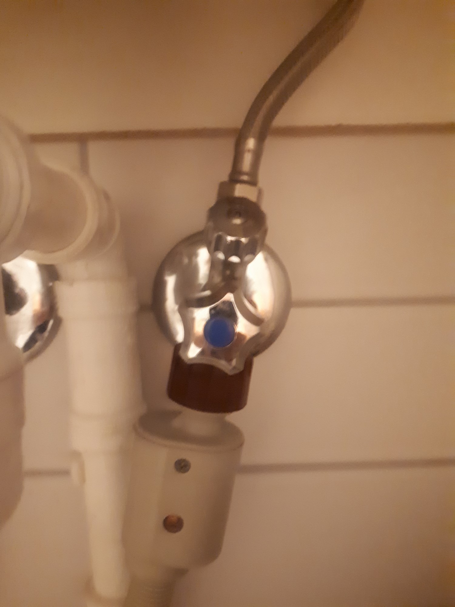 Stoppekran til oppvaskmaskin - ByggeBolig