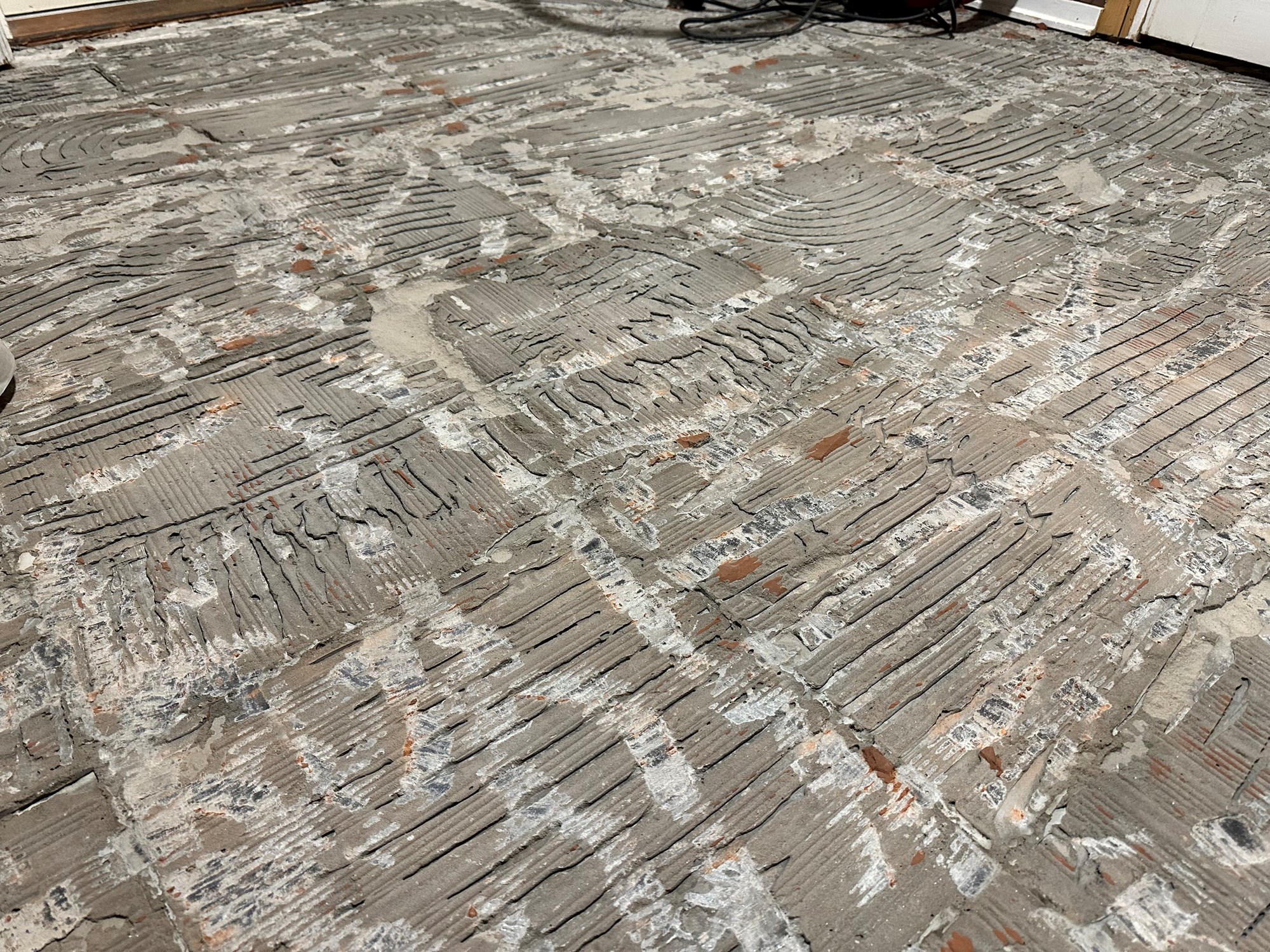 Fjerne flislim fra gulv - ByggeBolig