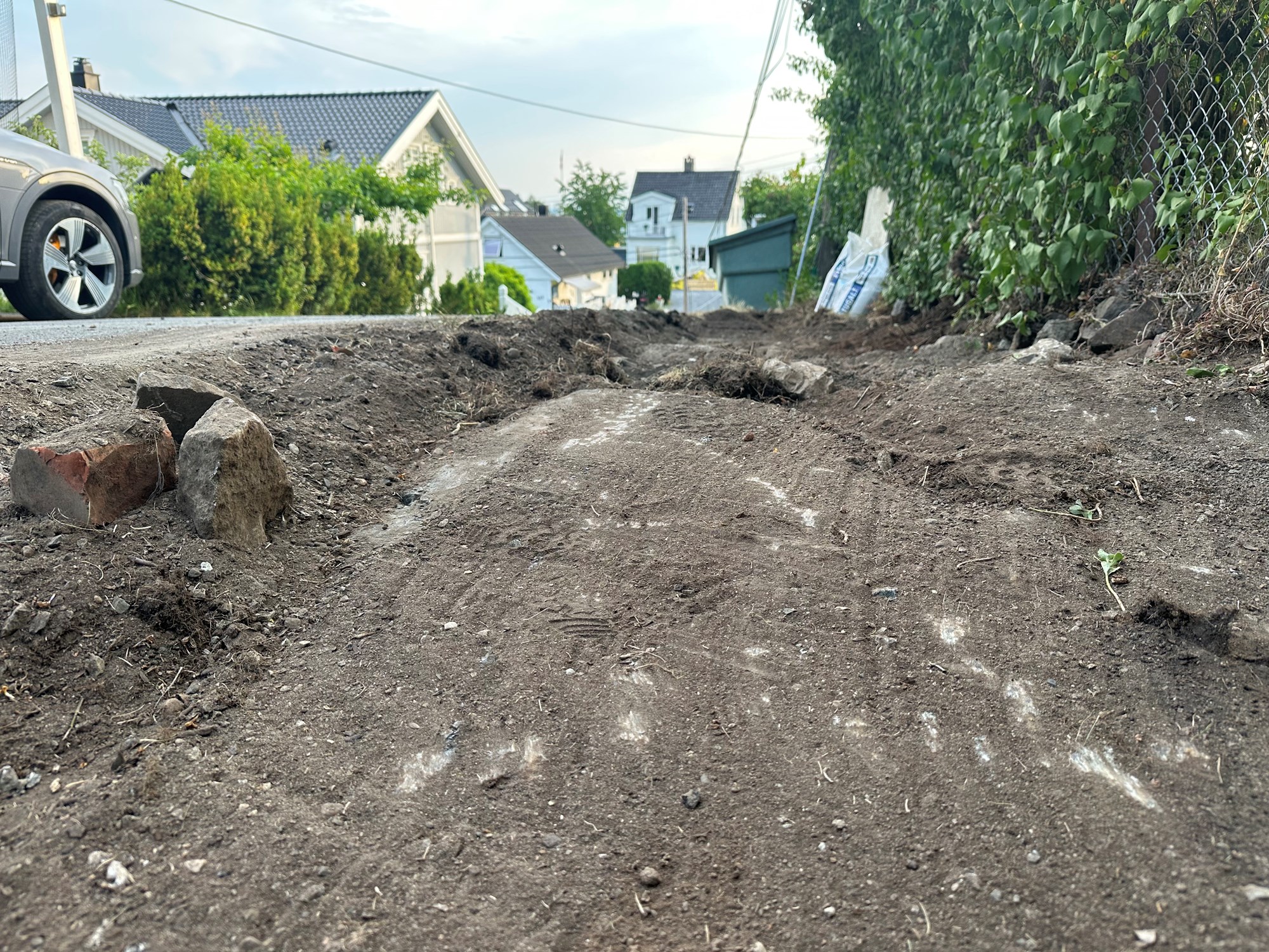 Hvor dypt under asfalt må DV-rør ligge? - ByggeBolig