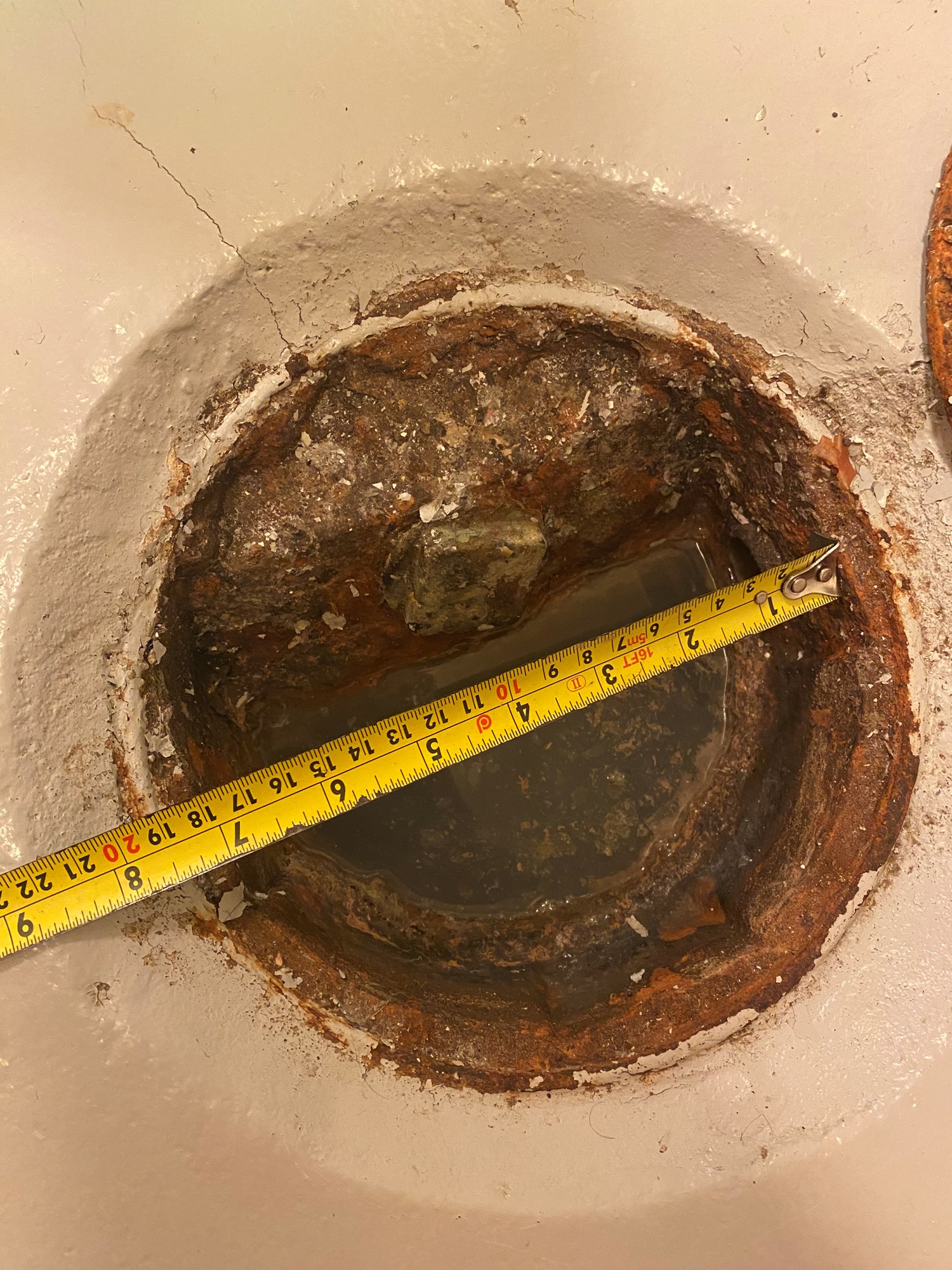 Legge vinylgulv mot gammel sluk - ByggeBolig