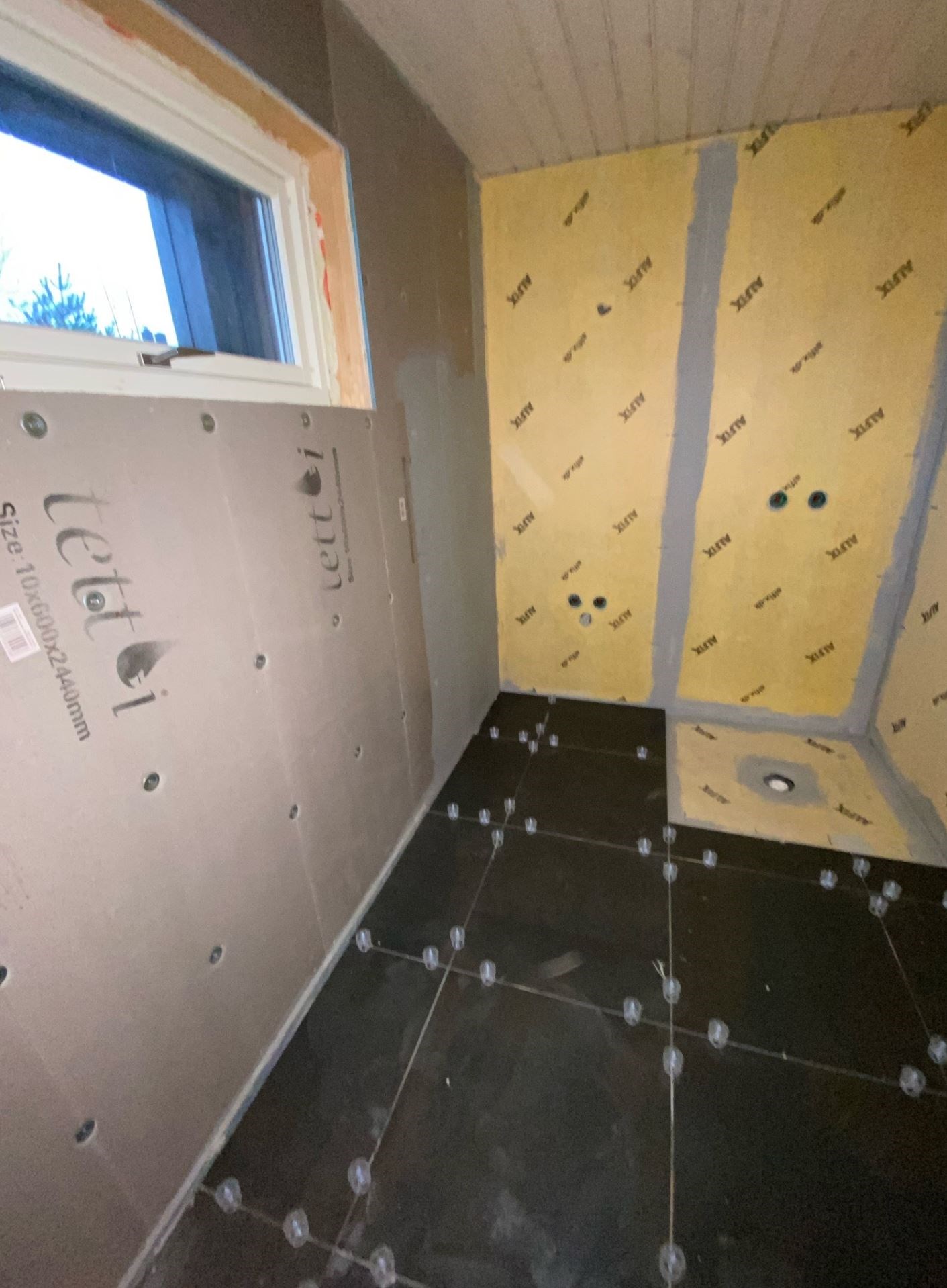 Tetti plater uten smøremembran på yttervegg - ByggeBolig