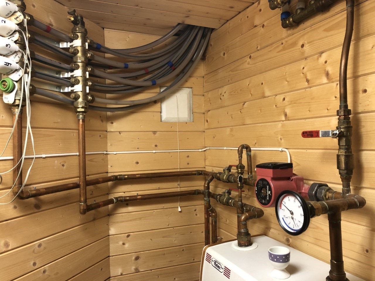 Vannbåren anlegg : trykkfall - ekspansjonskar - ByggeBolig