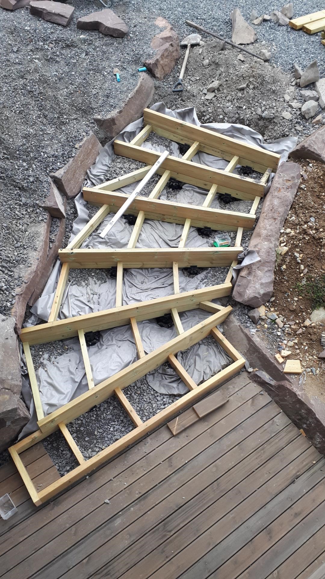 Utetrapp i tre - side 2 - ByggeBolig